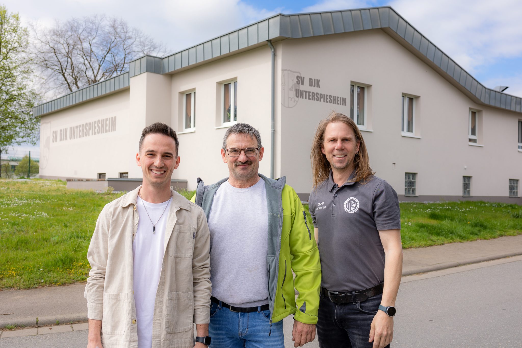 Malerbetrieb Heusinger spendet die Renovierung des Sportheims – DJK Unterspiesheim